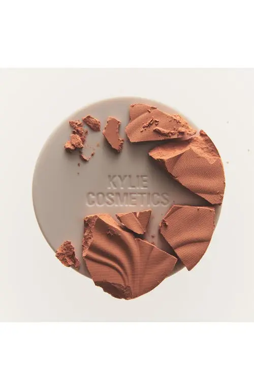 KYLIE COSMETICS Natural Blur Brightening Powder - Peach