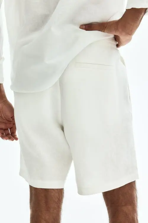 H&M Relaxed Fit Linen Shorts - White