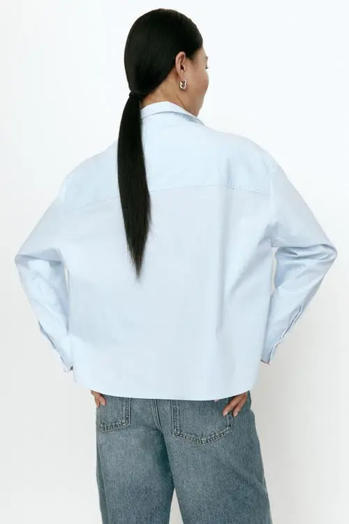 H&m Relaxed-fit Cotton Poplin Shirt With Contrast Collar Detail