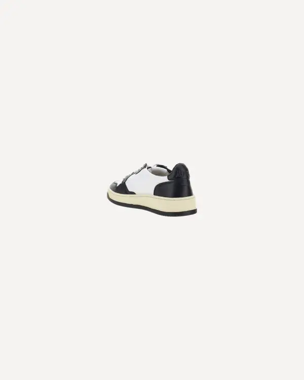 AUTRY Low 01 Sneakers