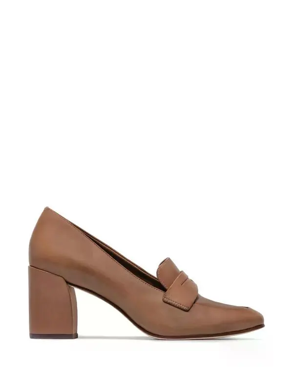 Bernardo Nevaeh Leather Pumps