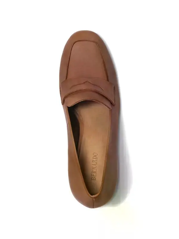 Bernardo Nevaeh Leather Pumps