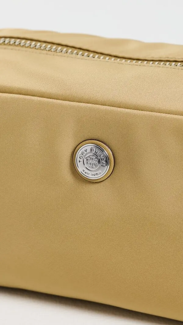 Tory Burch Twist Medium Cosmetic Case