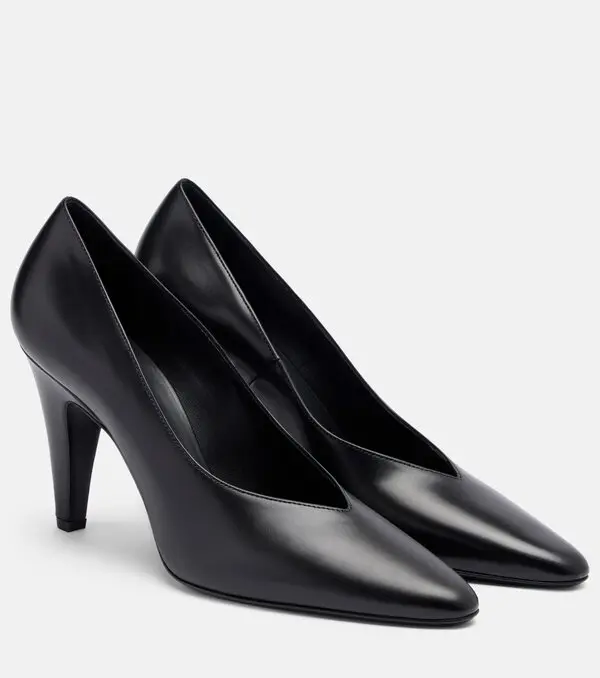 Alaïa Leather Pumps