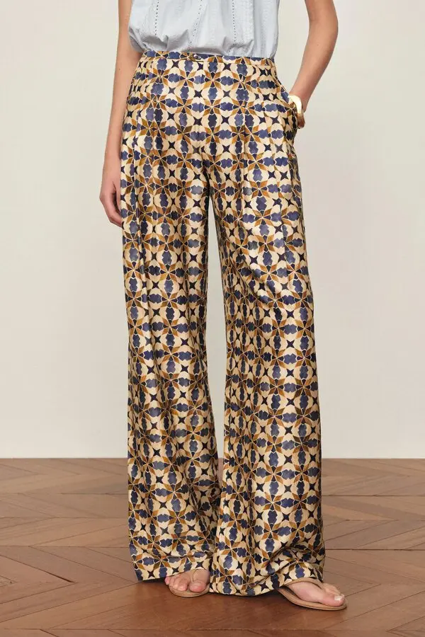 Fabrique Jorien Crinkled Silk Blend Tile Print Lounge Pants - Multicolor