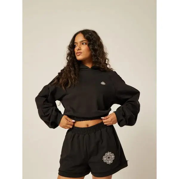 BE ATHLETICA Cropped Hoodie - Black