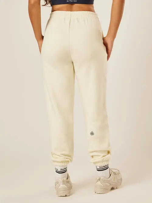 BE ATHLETICA Varsity Cuffed Joggers - Marshmallow