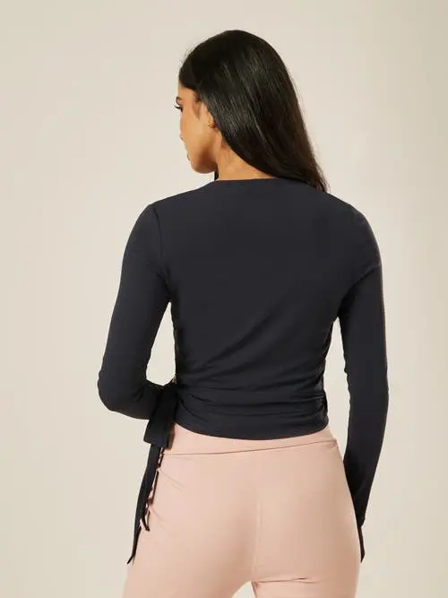 BE ATHLETICA Ultimate Wrap Top - Midnight