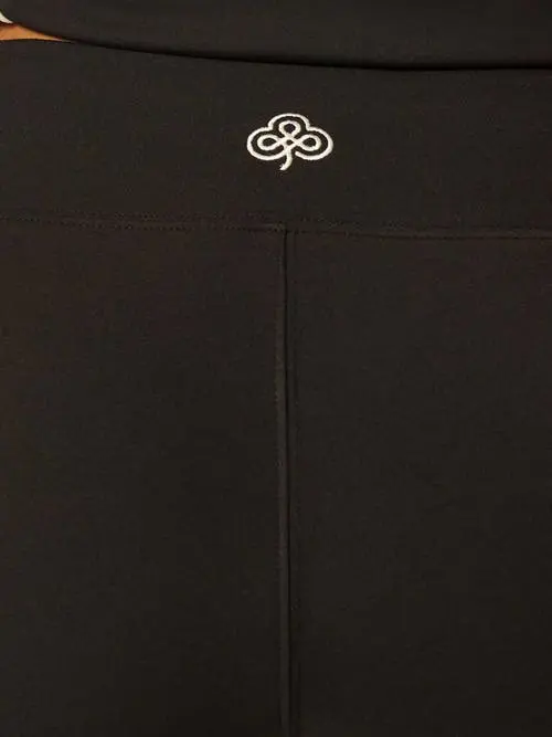 BE ATHLETICA Core Flexibility Leggings With Piping And Seamless Pocket - Black