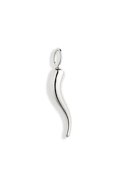 THE SIS KISS Spicy Pepper Charm