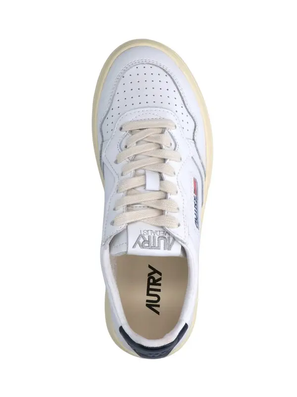 AUTRY Medalist 01" Leather Sneakers - White