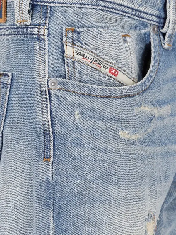 DIESEL® Straight Jeans "1985 Larkee