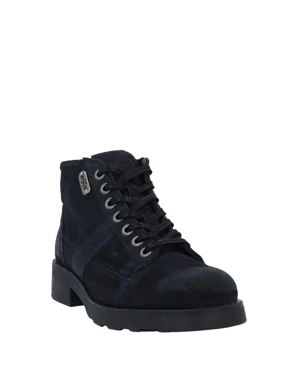 O.X.S. Soft Leather Ankle Boots