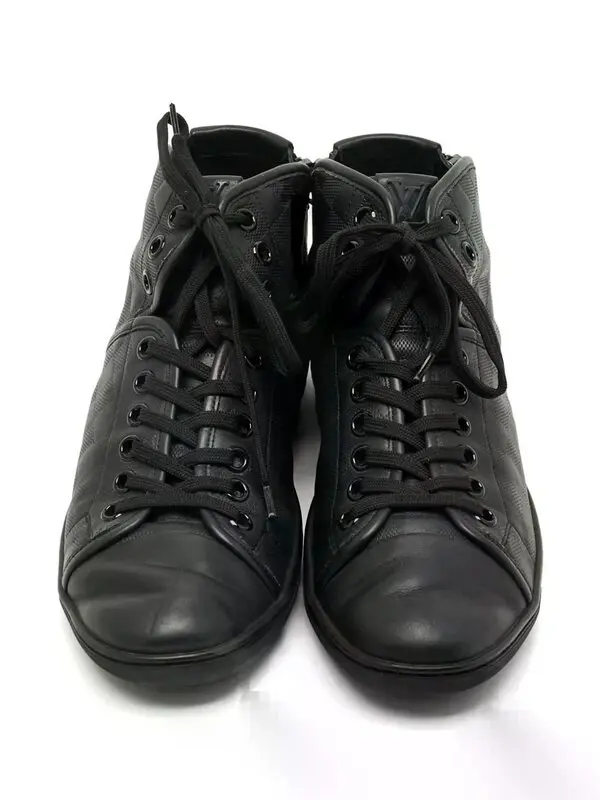 LOUIS VUITTON Infini Damier Ebène Sneakers