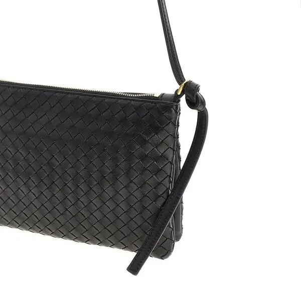 Bottega Veneta Medium Intrecciato Piccolo Nappa Pouch - Black