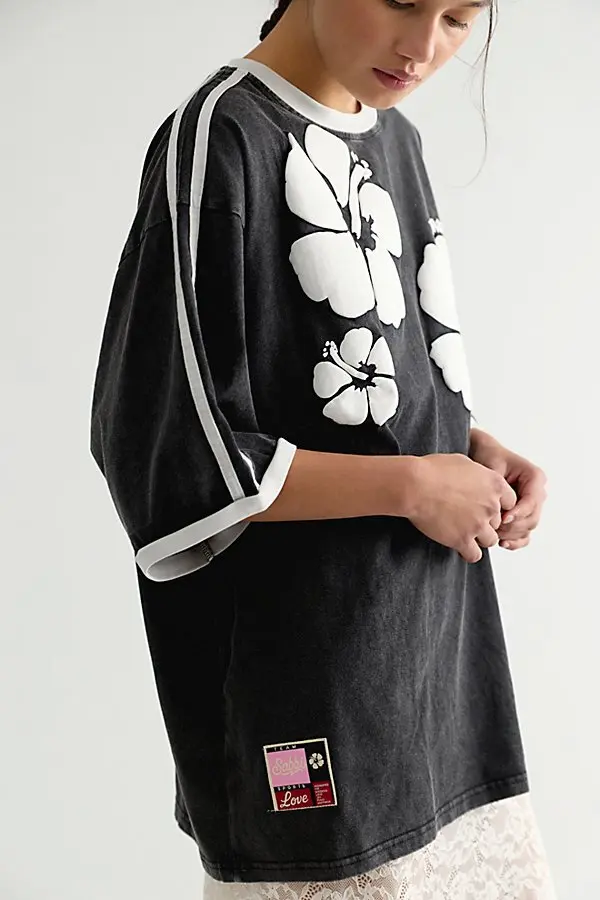 SABBI The Hibiscus Tee