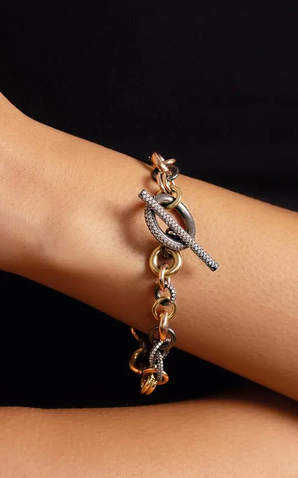 SPINELLI KILCOLLIN 18k Gold And Sterling Silver Atlantis Pave Toggle Bracelet With Diamonds