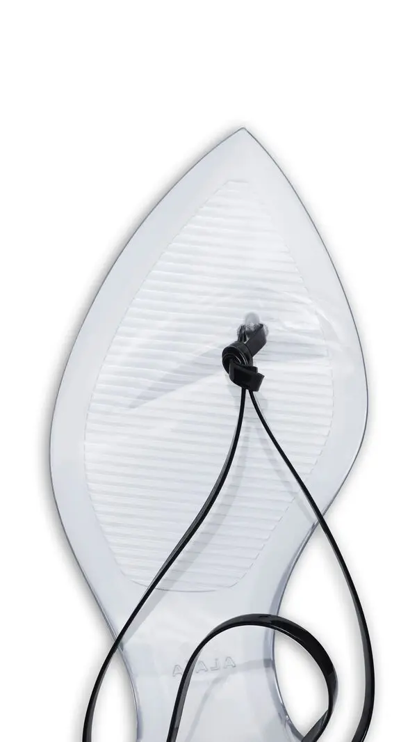 Alaïa Patent Leather Thong Flip-flops