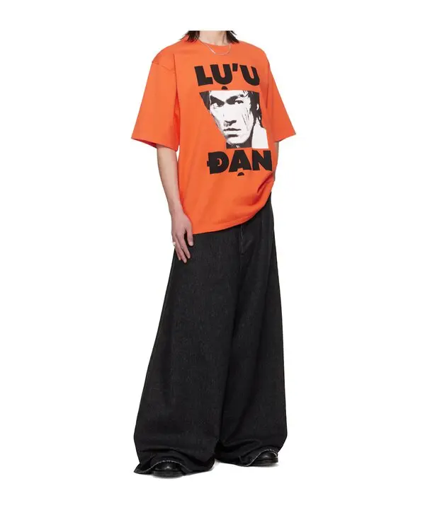 LU'U DAN Bruce Lee X Collaboration Concert Crew Neck T-shirt - Orange