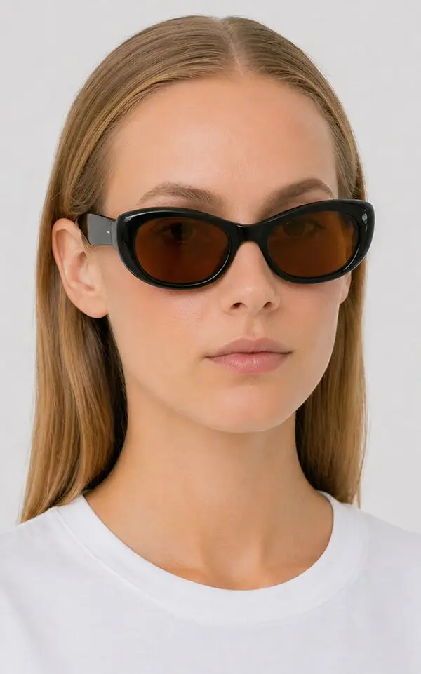 ST. AGNI Tortoiseshell Cat Eye Sunglasses - Black