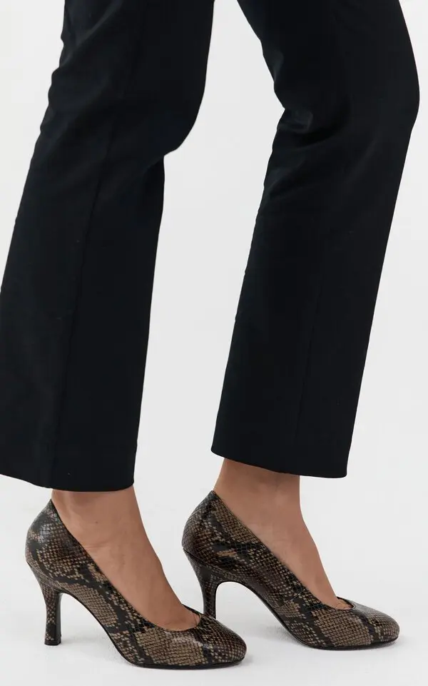 ST. AGNI Round Toe Pump 90