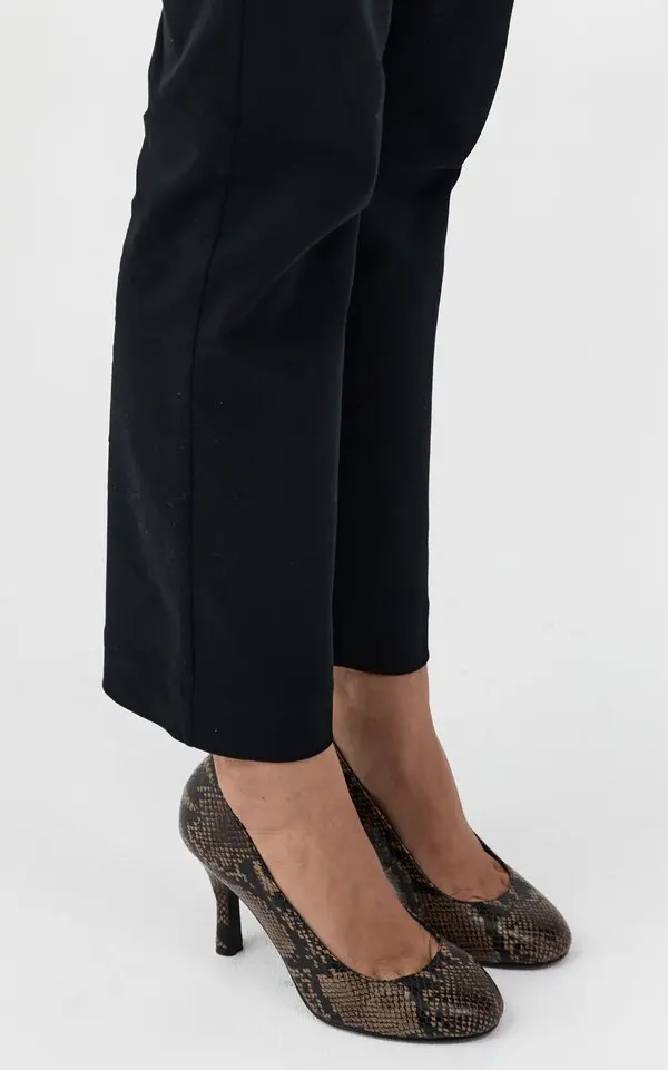ST. AGNI Round Toe Pump 90