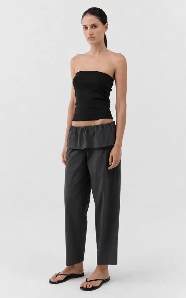 ST. AGNI Peplum Cotton Tapered Leg Pants - Black