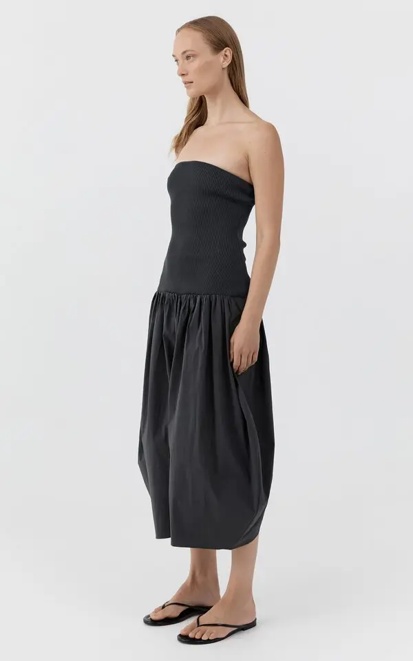 ST. AGNI Sculpted Balloon Cotton Dress