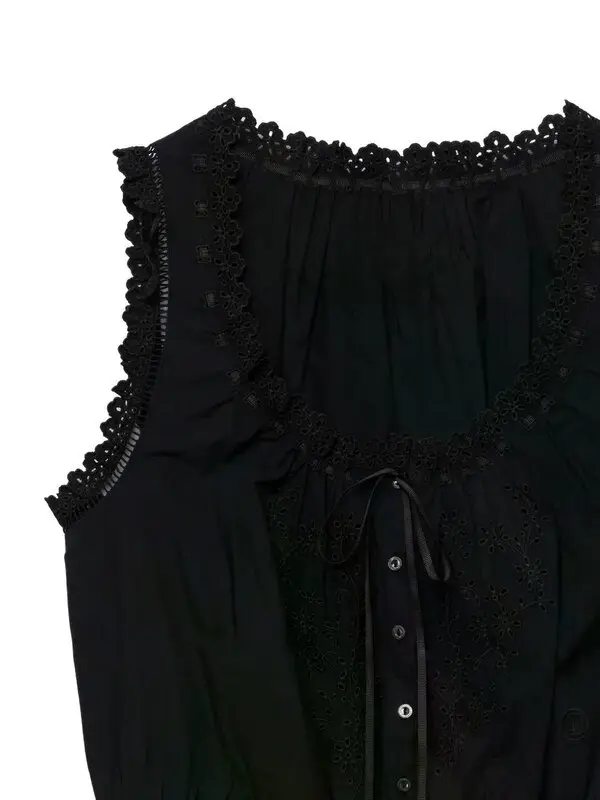 DÔEN Broderie Anglaise Scallop-edge Top