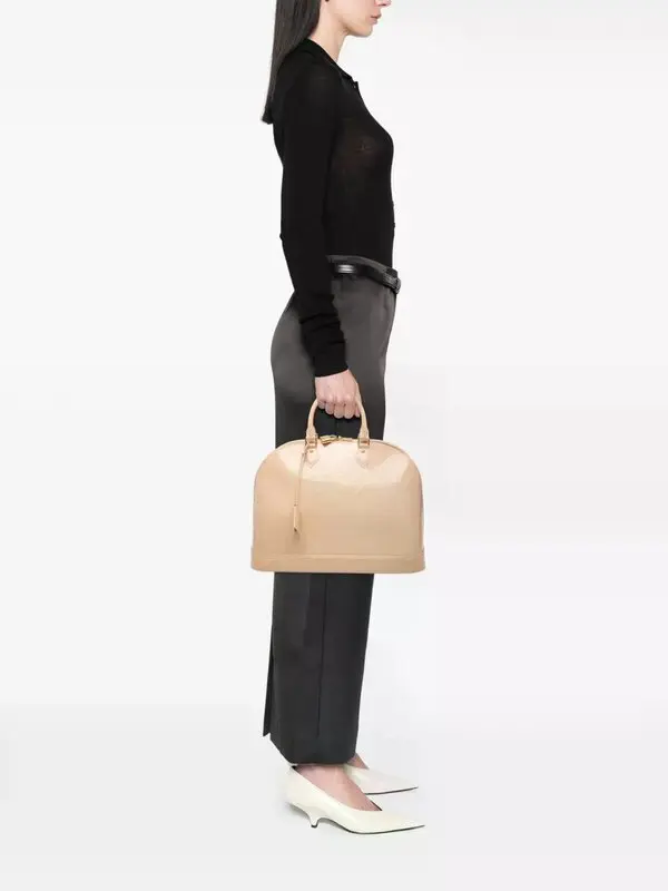 LOUIS VUITTON Monogram Vernis Alma Gm Handbag