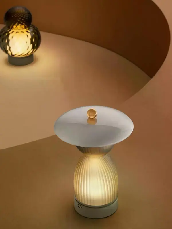 NASONMORETTI Jingasa Ribbed-glass Table Lamp