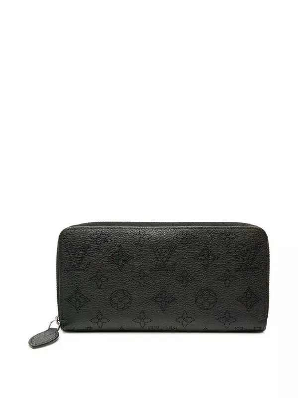 LOUIS VUITTON 2010-2026 Monogram Mahina Zippy Wallet Long Wallets - Black