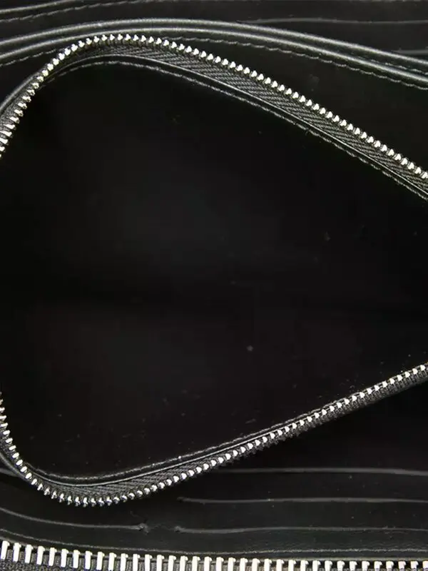 LOUIS VUITTON 2010-2026 Monogram Mahina Zippy Wallet Long Wallets