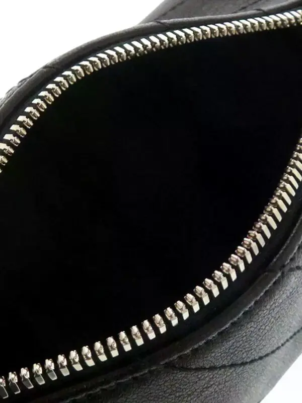 Gucci Blondie Barrel Shoulder Bag