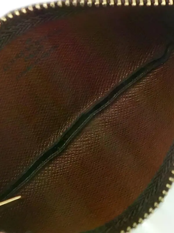 LOUIS VUITTON 2011 Monogram Key Pouch Coin Pouch