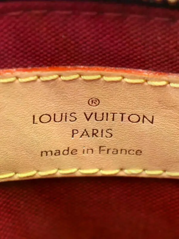 LOUIS VUITTON Monogram Petit Palais Satchel