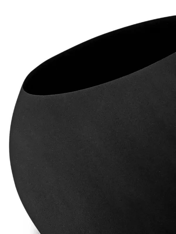 AYTM Globe Oblique-cut Flowerpot - Black