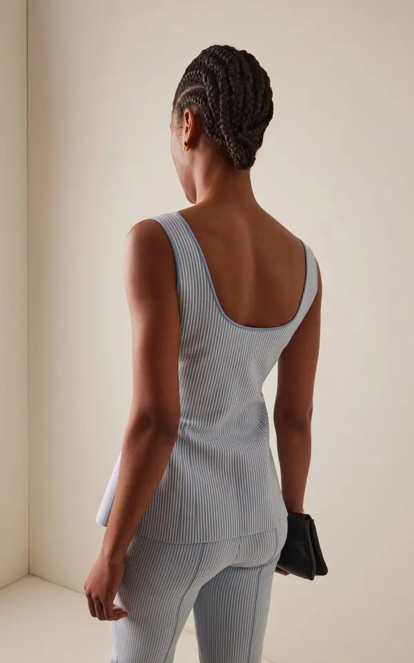 HIGH SPORT Exclusive Inna Seersucker Top