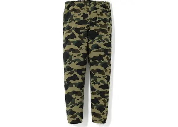 A BATHING APE 1st Camo Side Logo Slim Sweatpants - Green