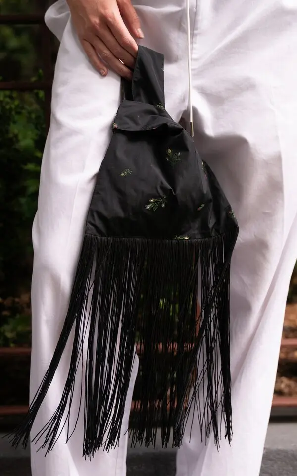 MÉLISSE The Minuit Knot Bag In Taffeta