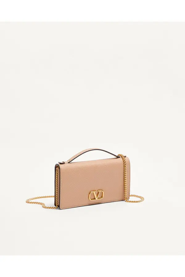 Valentino Garavani Vlogo Signature Grainy Calfskin Wallet With Chain - Natural