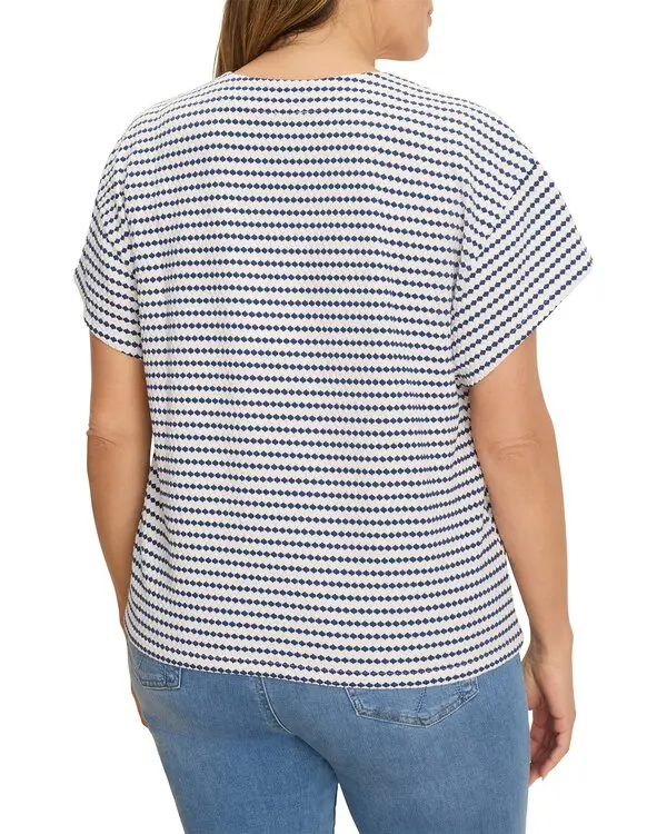 NIC+ZOE Diamond Stripe V Neck Top