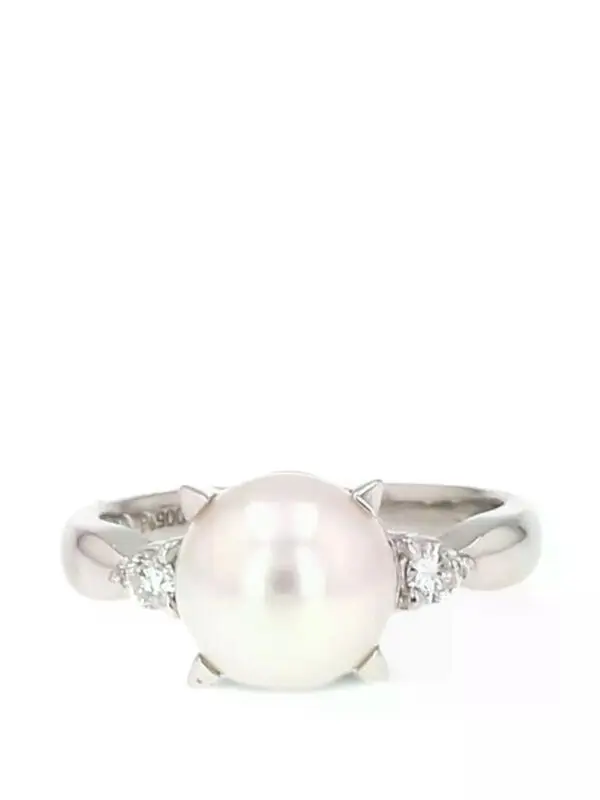 TASAKI 2000s Cultured Pearl And Diamond Ring In Platinum