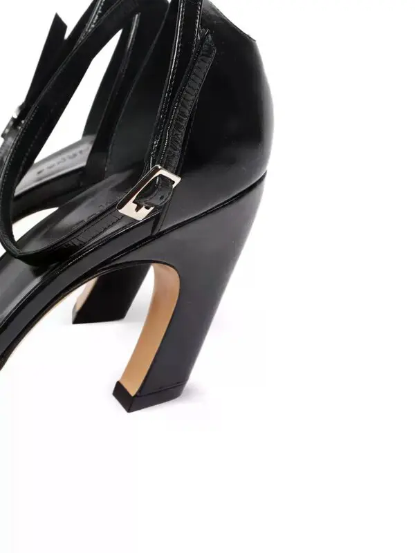 Le Monde Beryl Victoria Leather Heeled Pumps