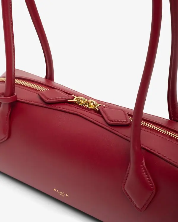 Alaïa Le Teckel Medium Smooth Leather Bag
