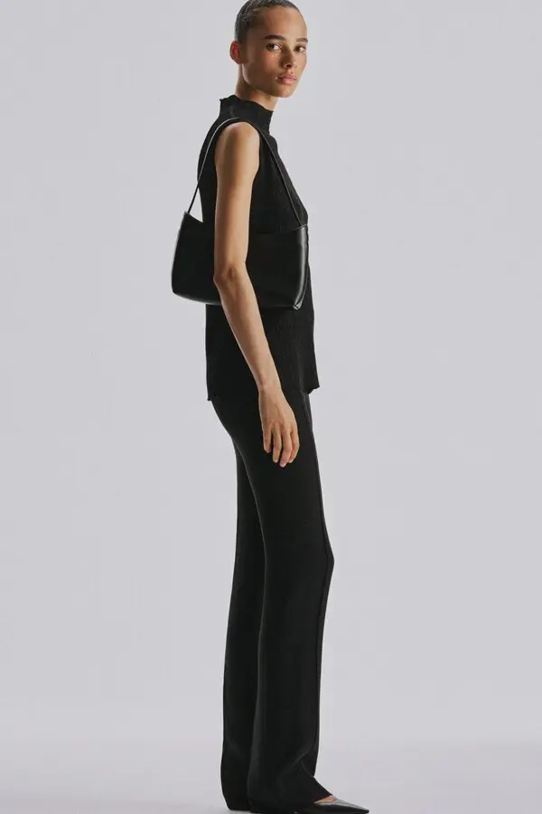 THE ROW Alma Baguette Bag - Black