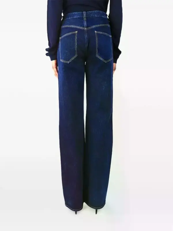 ISSUE TWELVE Chia Jeans