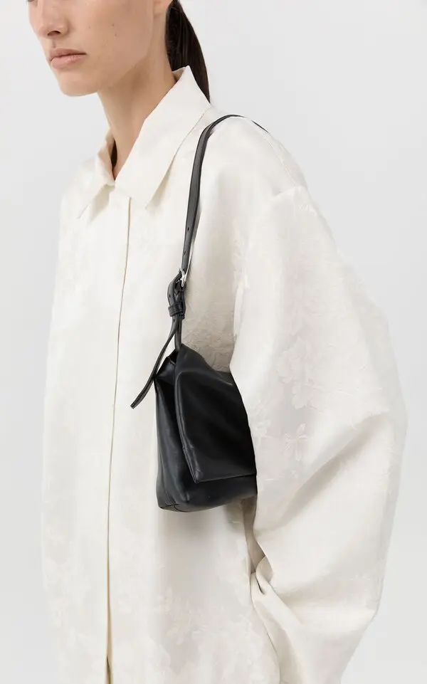 ST. AGNI Soft Detachable Belt Bag - Black