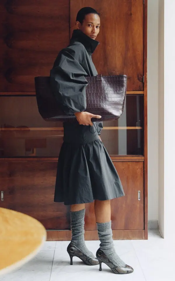 ST. AGNI Oversized Carryall Tote
