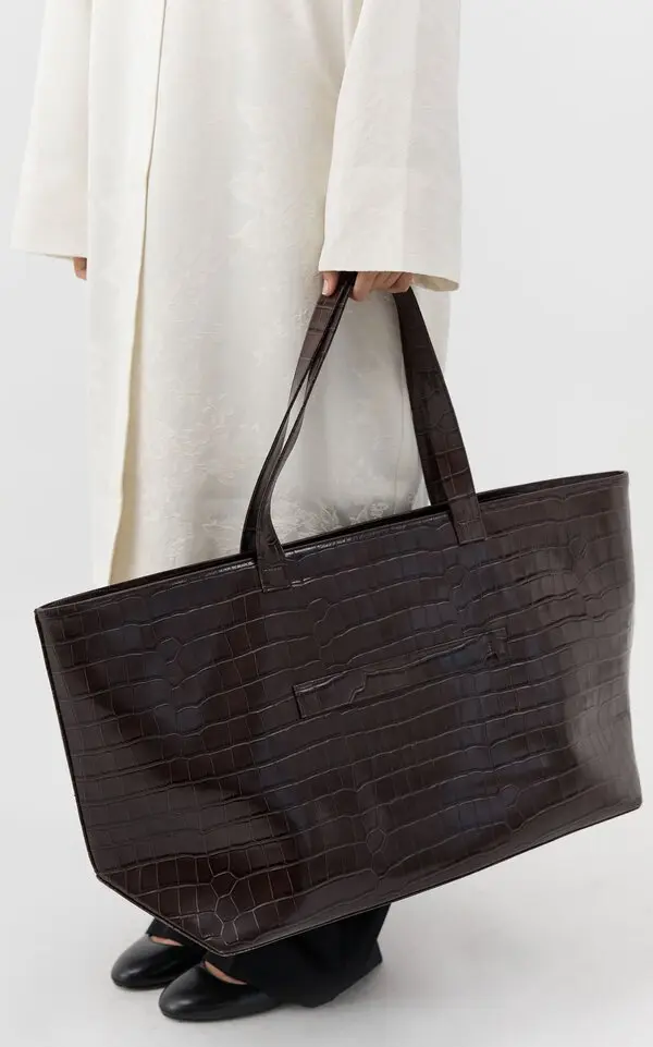 ST. AGNI Oversized Carryall Tote